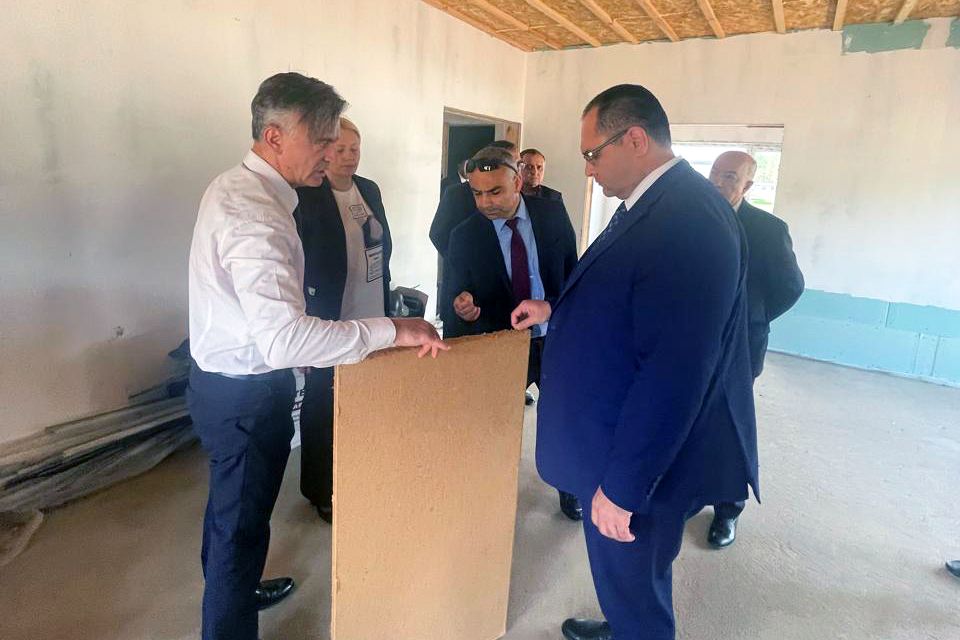 Minister Majnun Mammadov met with Minister of Agricultu...